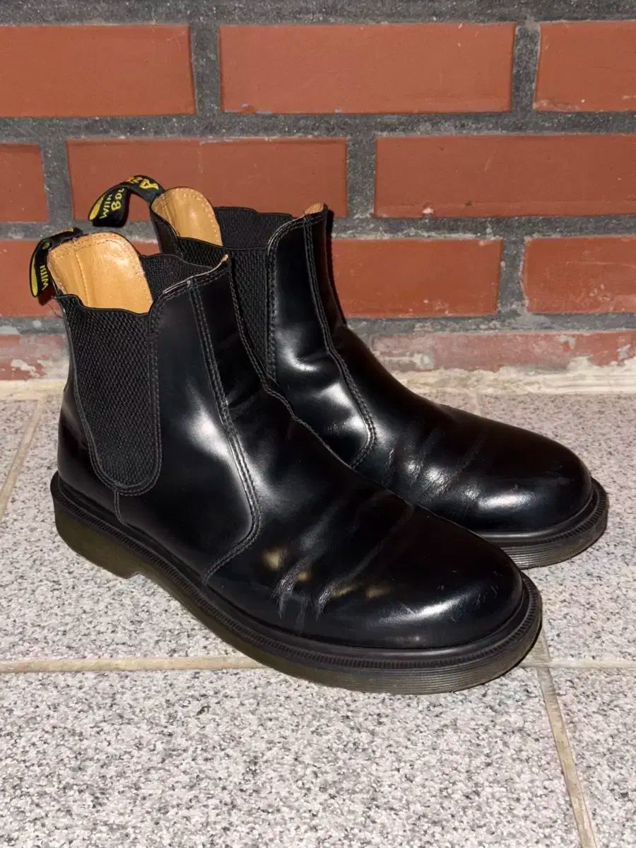 DR. MARTENS(ドクターマーチン) 2976 チェルシーブーツ 黒 スムース 270 EU42 - メルカリ