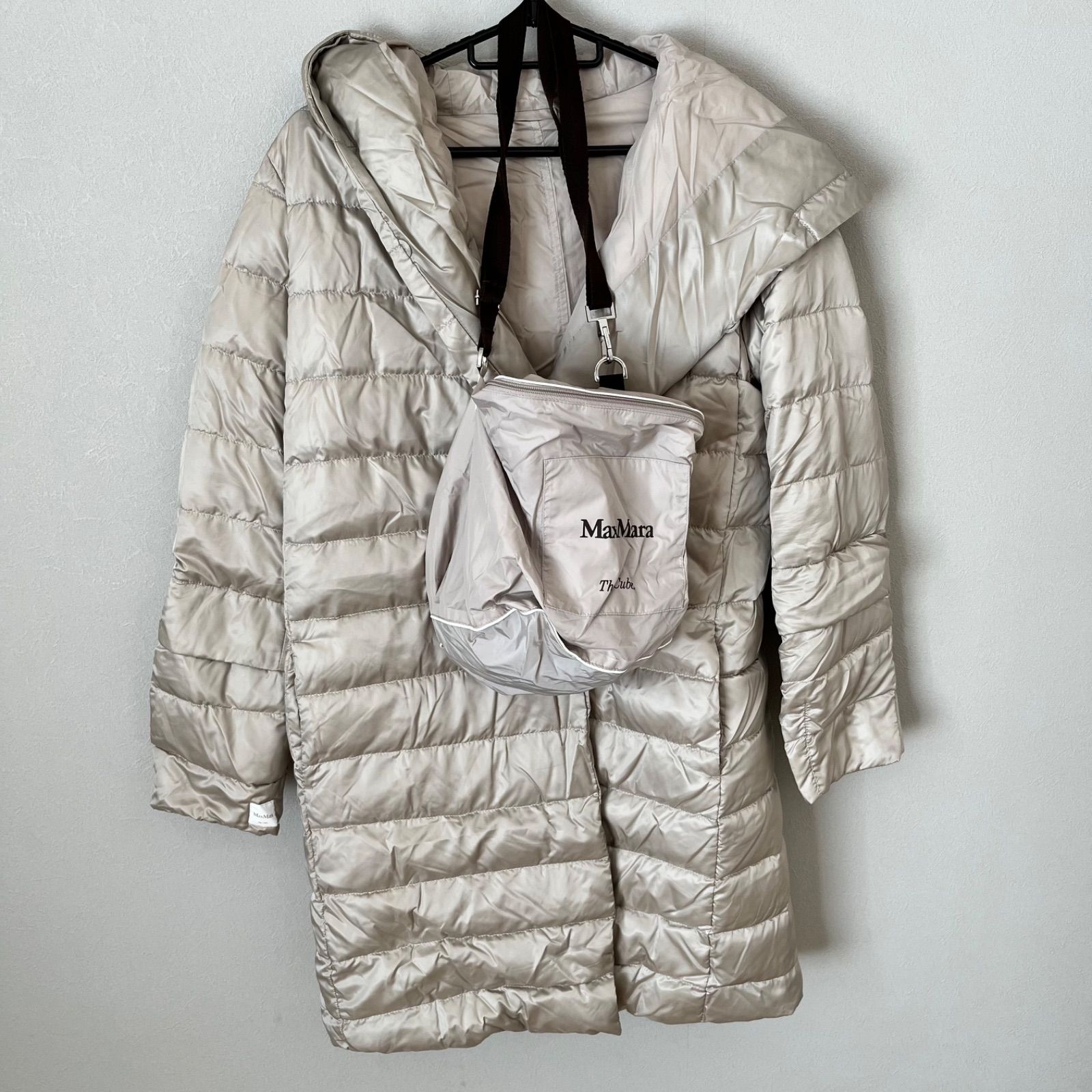 z374 【美品】 max mara マックスマーラ リバーシブル ダウン シャンパン ミニトート付 レディース サイズ38 - メルカリ