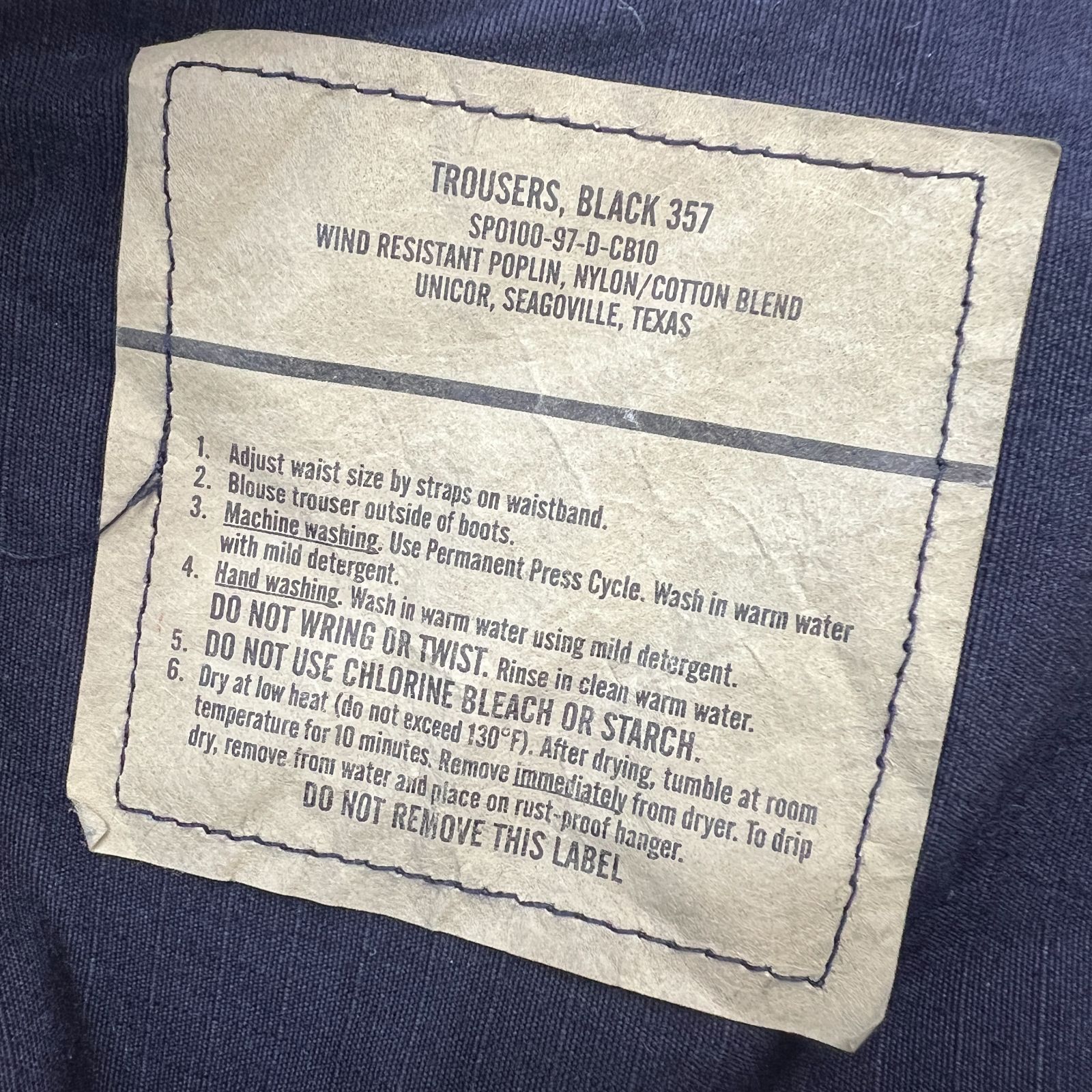 ユニコール UNICOR カーゴパンツ メンズ Sサイズ ブラック 米軍実物【人気の黒 ミリタリー 】 Ja8495 - メルカリ