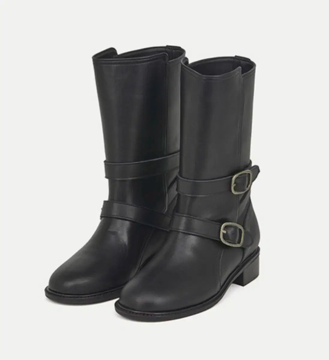 【雷市場（ポンジャン）商品韓国直送】 新品 HOWUS(ホワス) ー BELT MID BOOTS ／ 240 - メルカリ