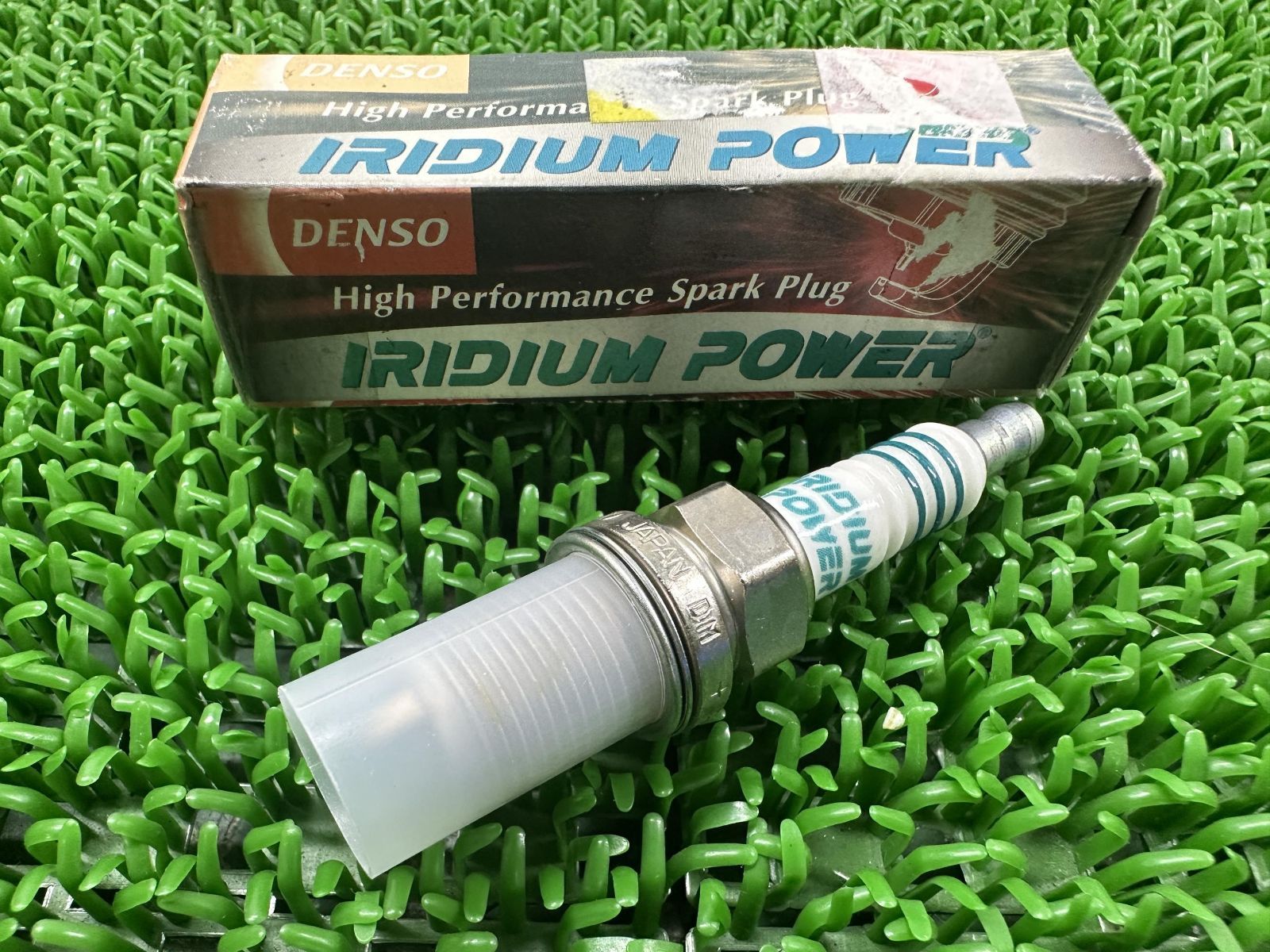 DENSO製TRX650 スパークプラグ IK16/5303 社外 新品 バイク 部品 TRX650FA IK16 5303 デンソー ...