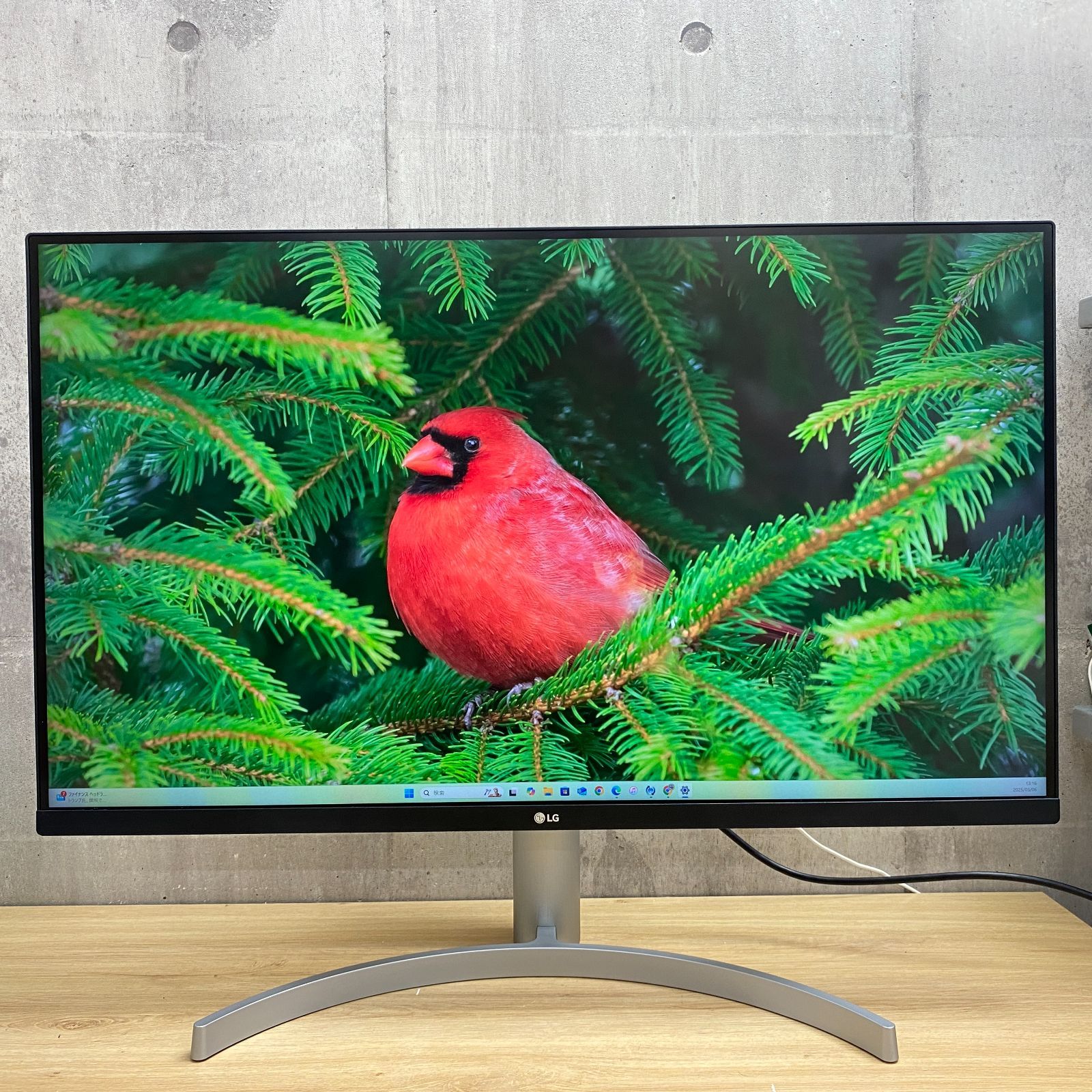 D-03017 LG 32UN550 液晶モニター 31.5型 4Kモニター 2023年製 リフレッシュレート 56～61 Hz - メルカリ
