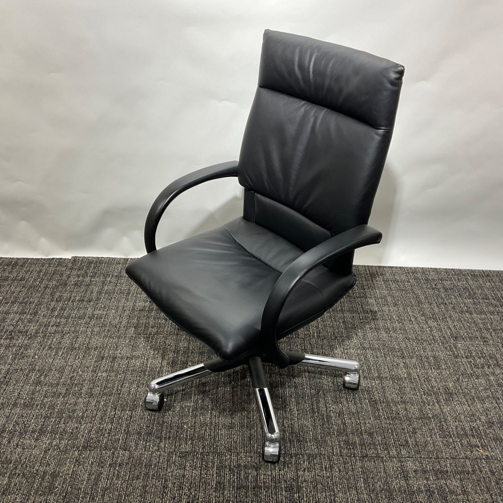 【希少】Vitra ヴィトラ Imago Chair｜美しい曲線美の名作チェア アーム付き 正規品 - メルカリ