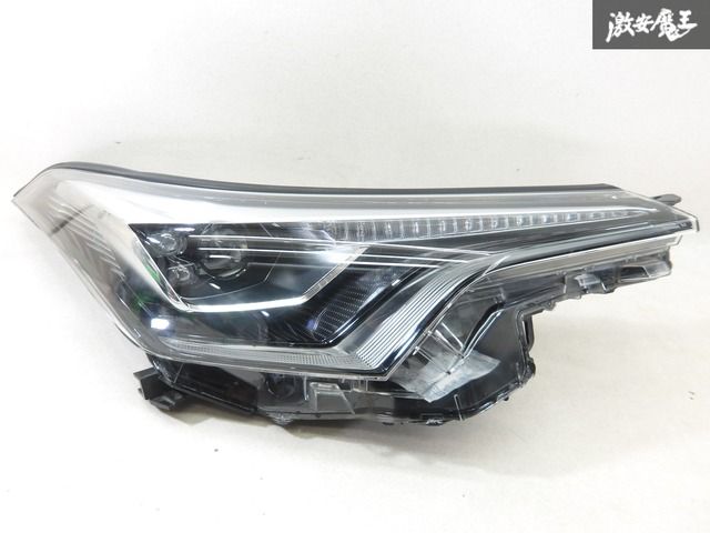 トヨタ 純正 NGX50/ZYX10/ZYX11/NGX10 C-HR CHR 中期 LED ヘッドライト ヘッドランプ 片側のみ 刻印 7 KOITO 10-111/81145-10A21 ...
