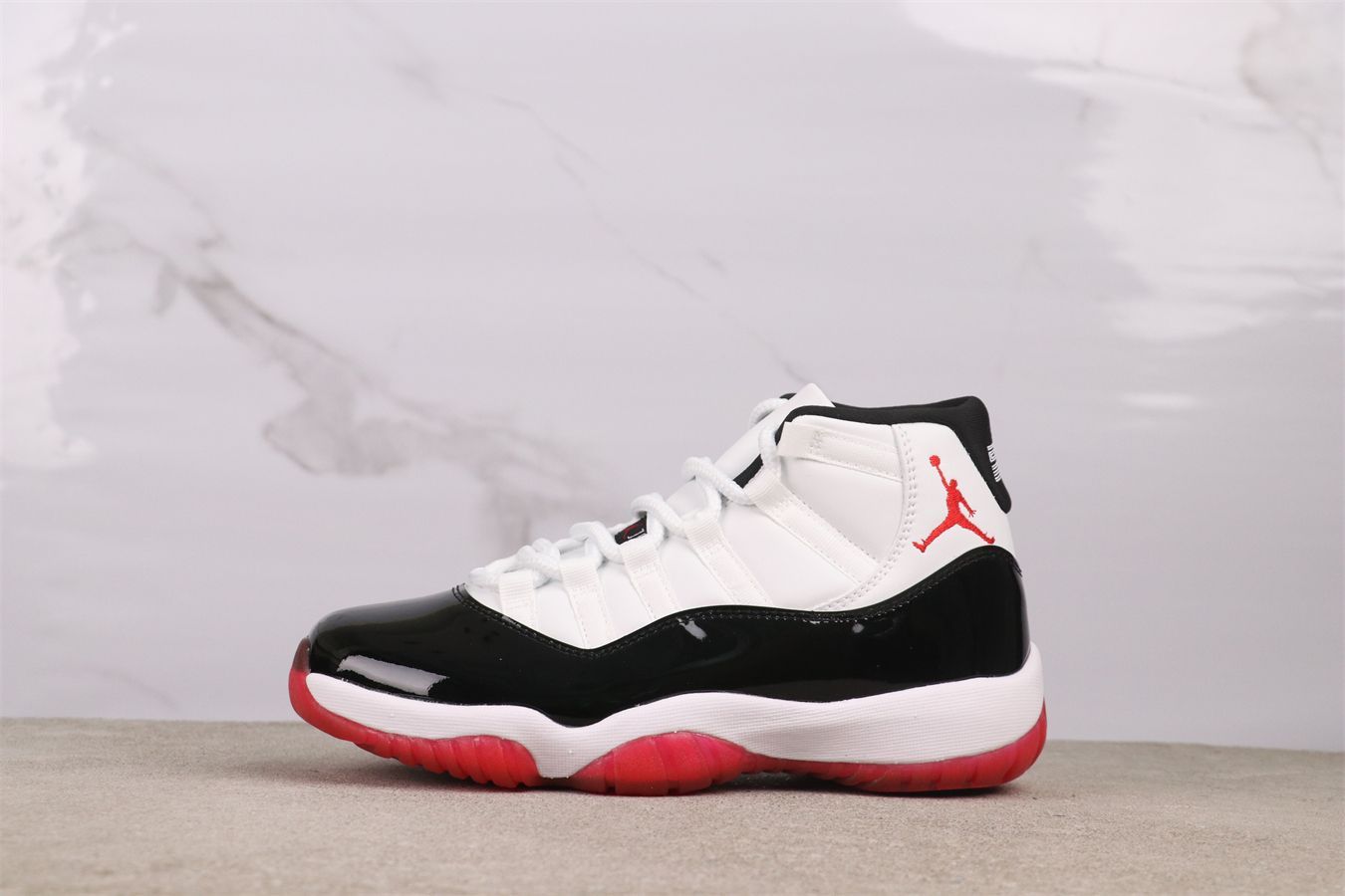 【今日特価】Jordan エアジョーダン aj11 AJ11 D0F0S5 エアジョーダン 11 378037-061 白黒赤-WTO輸入3 - メルカリ