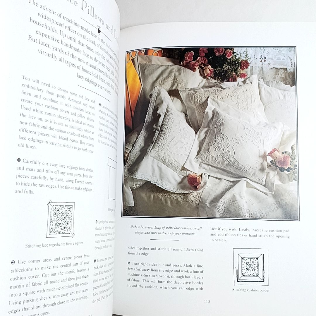 洋書 VICTORIAN CRAFTS REVIVED よみがえるビクトリア朝のクラフトたち 古本・古書 - メルカリ