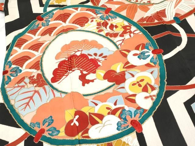 平和屋本店■極上　アンティーク　大正ロマン　振袖　駒刺繍　亀甲鏡裏文　黒地　金彩　逸品　CYAA1583s5 平和屋本店□極上 アンティーク 大正ロマン 振袖 駒刺繍 亀甲鏡裏文