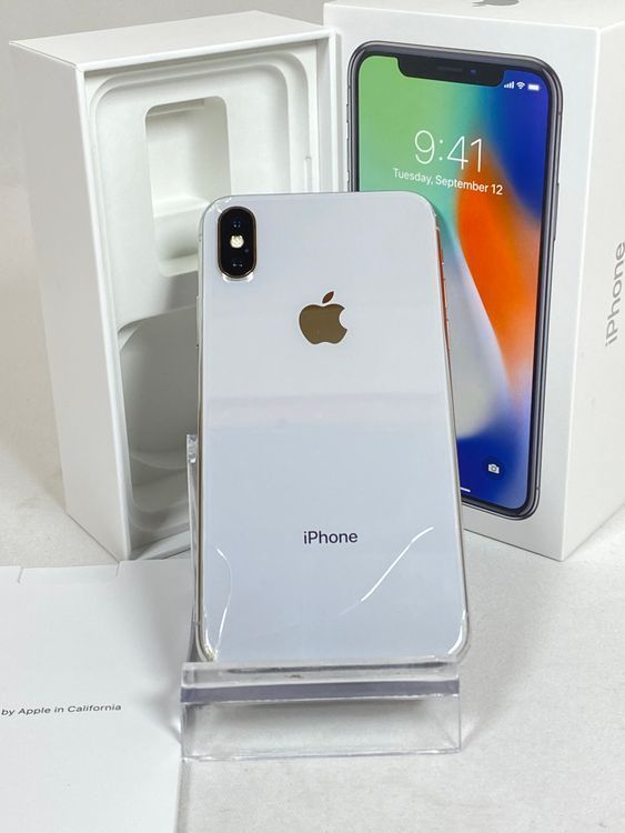 SIMフリーiPhoneX シルバー 256GB 送料無料 - メルカリ