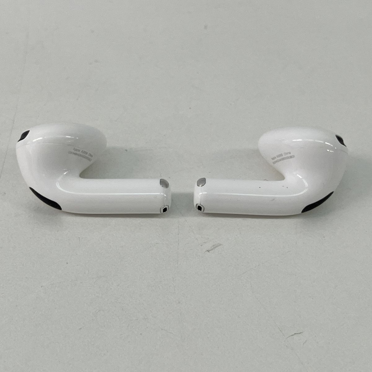 Apple MXP93J/A A3055 A3056 A3059 AirPods 4 Bluetooth Apple MXP93J/A A3055 A3056 A3059 AirPods 4 Bluetooth