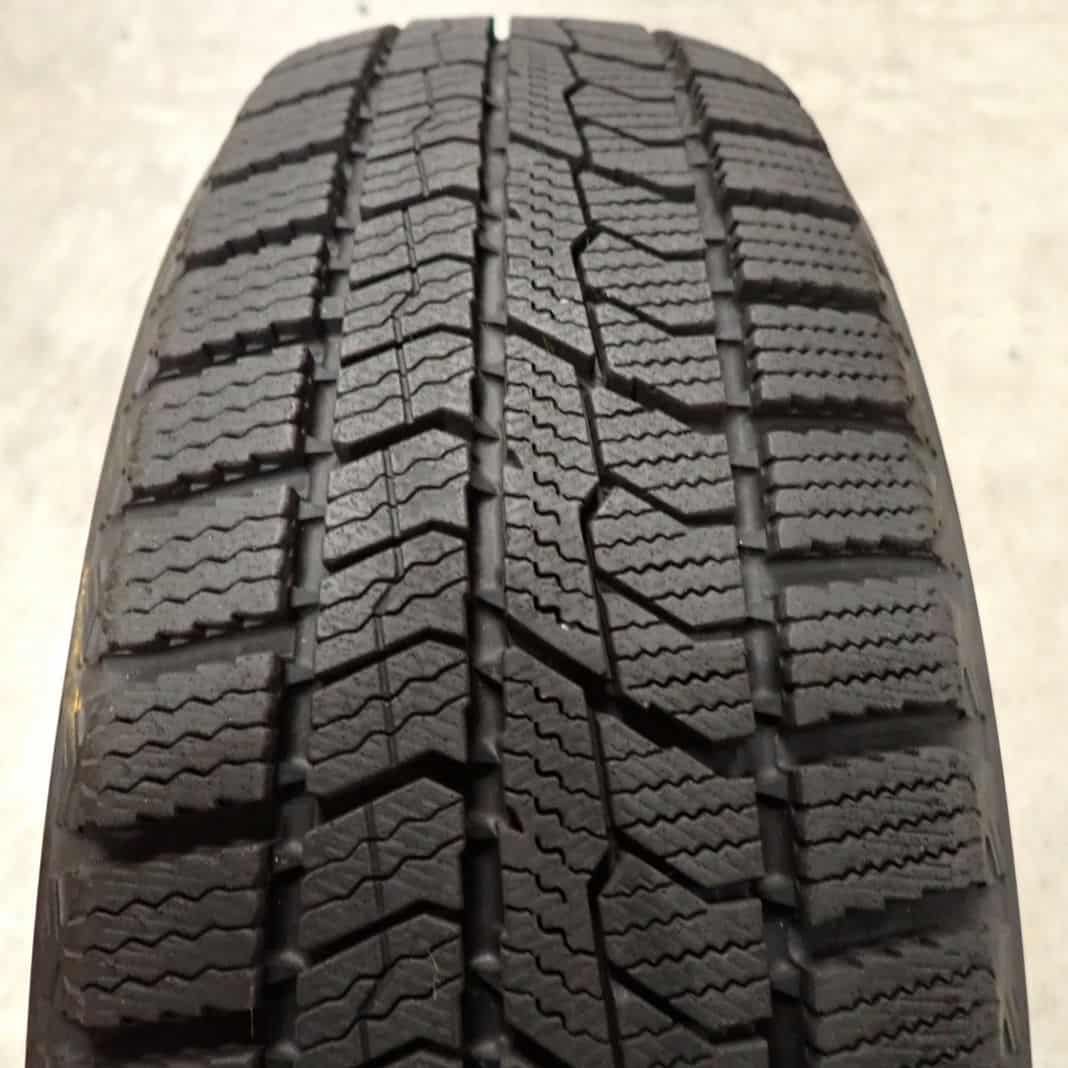 冬4本SET 155/65R14 75Q トーヨー オブザーブ GIZ2 2022年製 ピクシス N-BOX N-BOX+ N-ONE N-WGN デイズ NO,F1833 - メルカリ