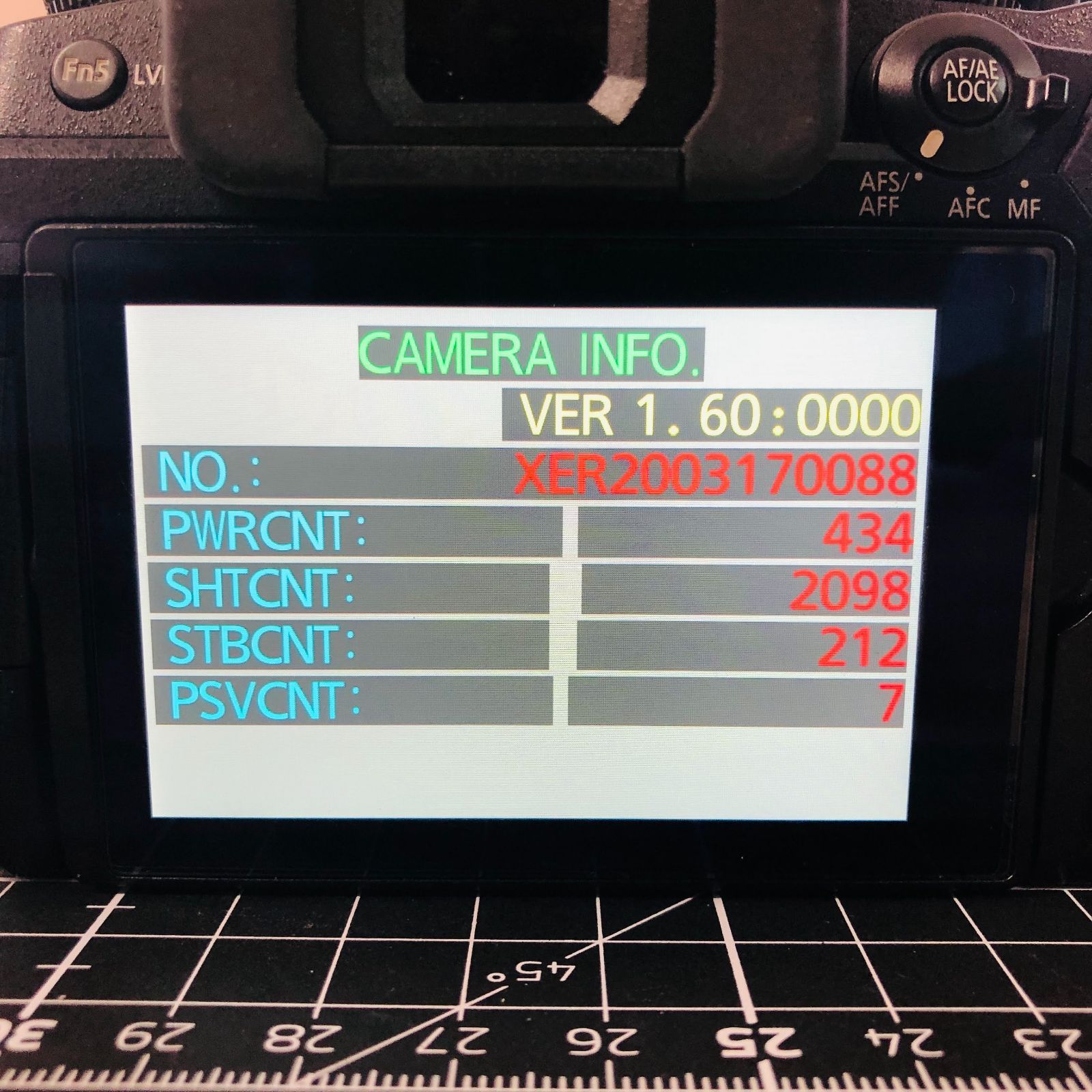 美品 Panasonic LUMIX G8 DMC-G8 シャッター回数2,098回 ボディ 美品 Panasonic LUMIX G8 DMC-G8 シャッター回数2,098回 ボディ