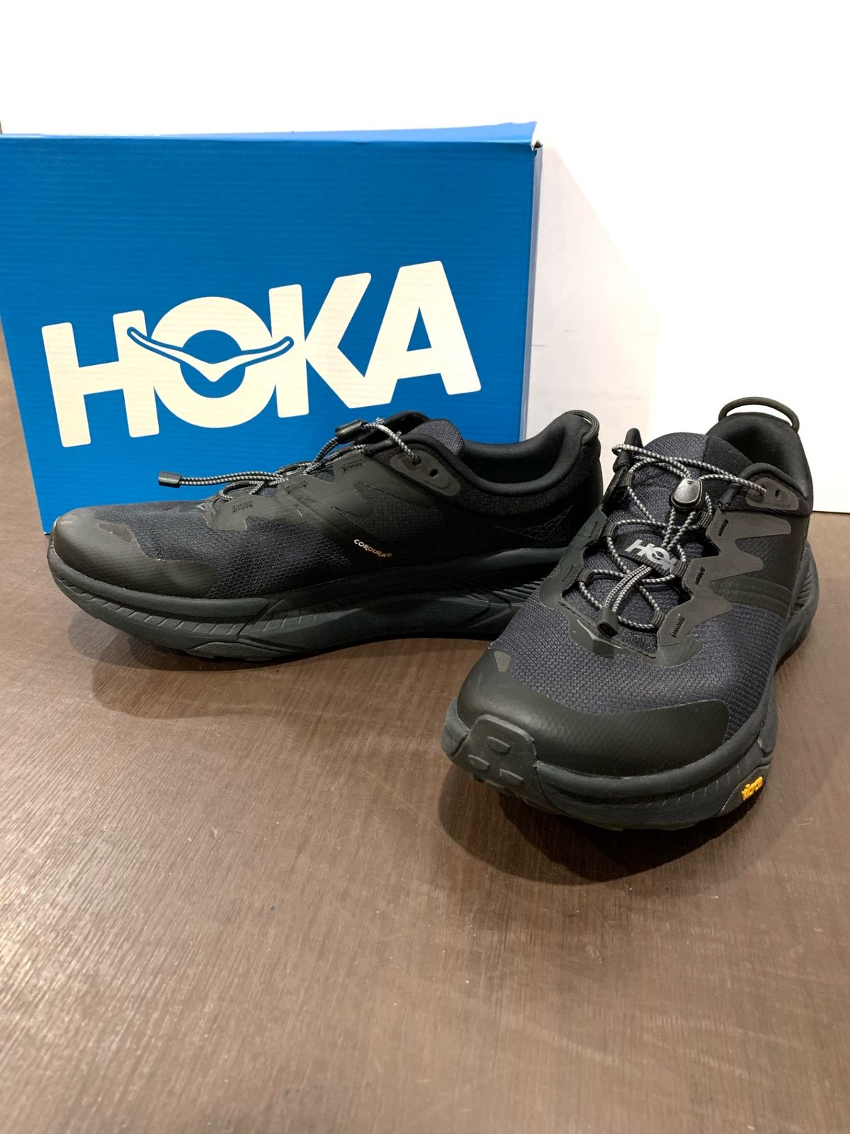 箱付 HOKA ONEONE ホカオネオネ 1123153 TRANSPORT トランスポート スニーカー 29cm ブラック - メルカリ