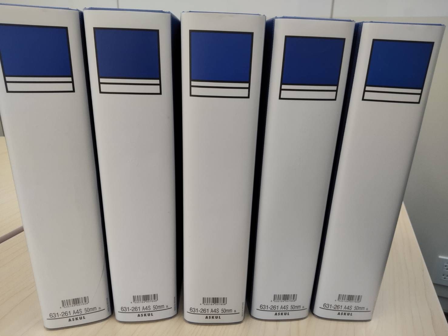 ※九州専用 【中古】アスクル パイプ式ファイル A4タテ 両開き とじ厚50mm 背幅66mm ベーシックカラースーパー ブルー 青 オリジナル - メルカリ