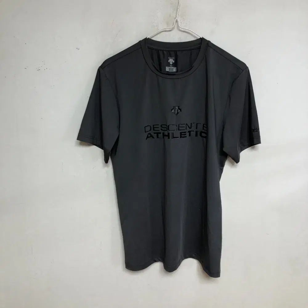 DESCENTE(デサント) メンズ 半袖Tシャツ 95M @ 9901 - メルカリ