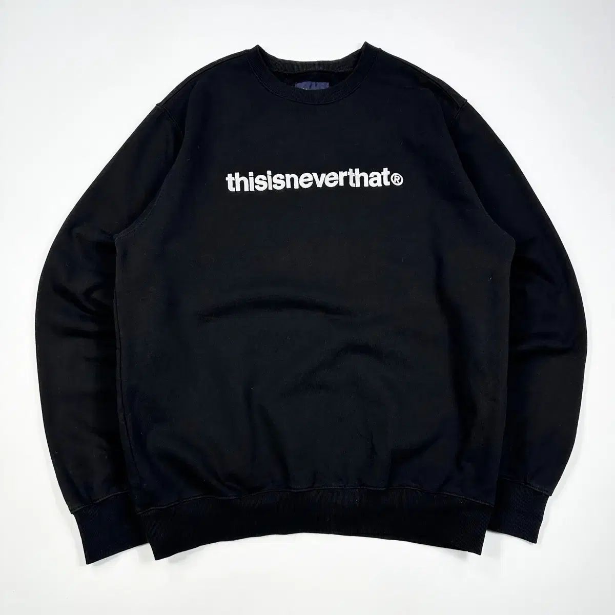 【雷市場（ポンジャン）商品韓国直送】 （ XL ） thisisneverthat(ディスイズネバーザット) thisisneverthat(ディスイズネバーザット ネバザ) スペルアウト ...