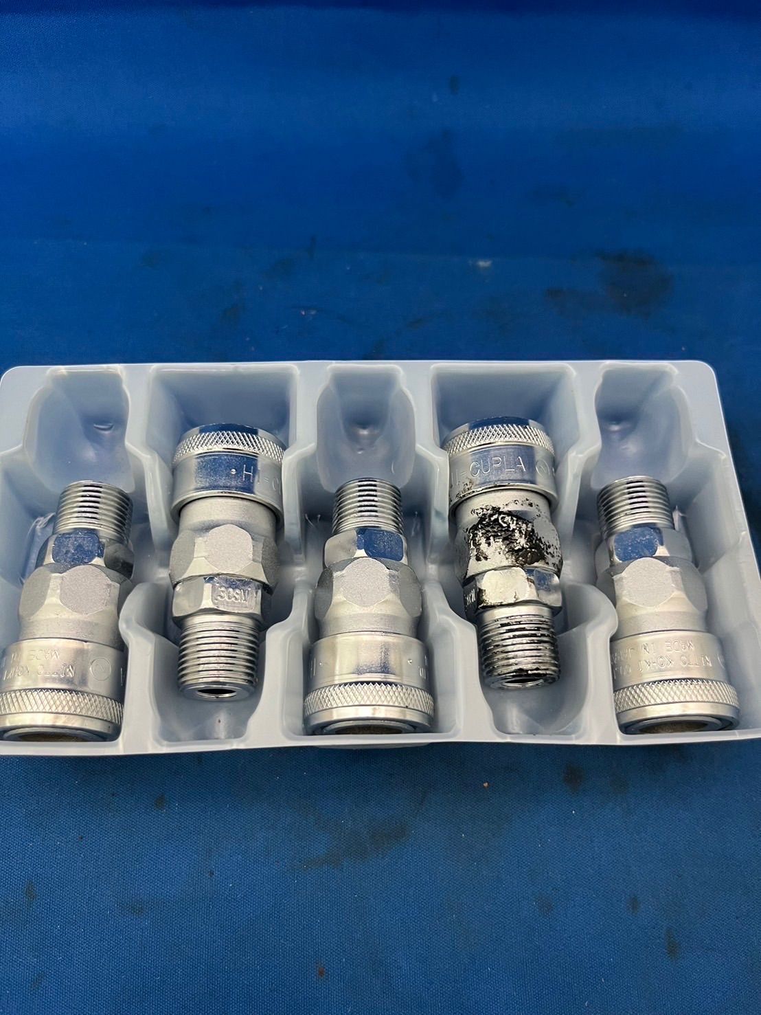 日東工器 ハイカプラ（空気用ソケット） RC3/8(PT3/8メネジ)用 30SM 5個入 未使用（商品、箱に汚れあり） - メルカリ