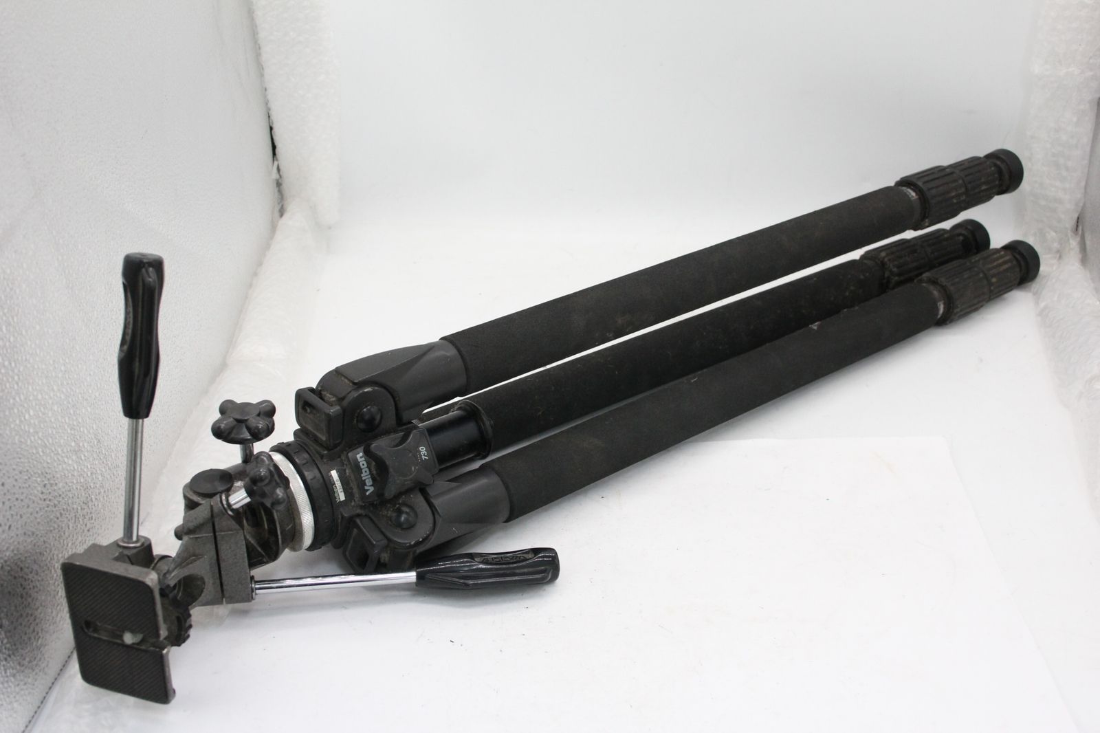 【返品保証】 ヴェルボン Velbon Carmagne NEO 730 GITZO R 2+ 雲台付き 三脚 v4469 - メルカリ