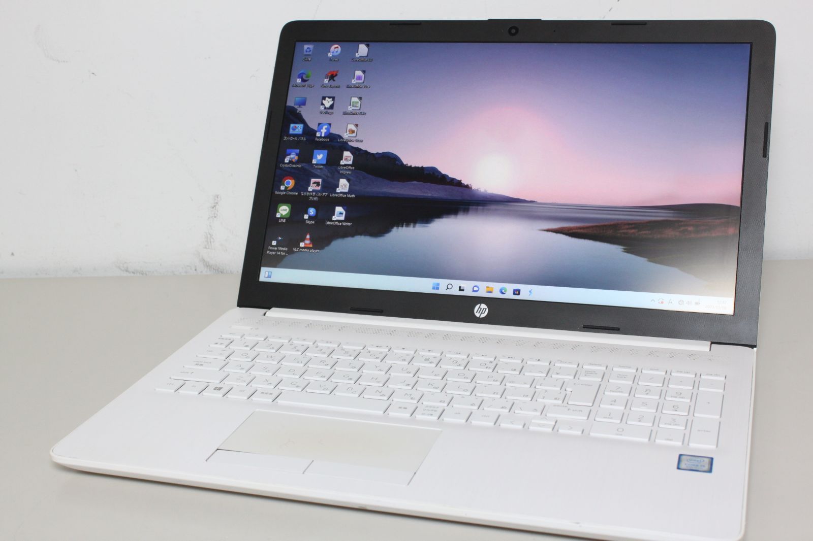 HP/Laptop 15-da0xxx/Win11/Intel Core i5/SSD256GB/メモリ8GB/ノートPC ⑤ - メルカリ