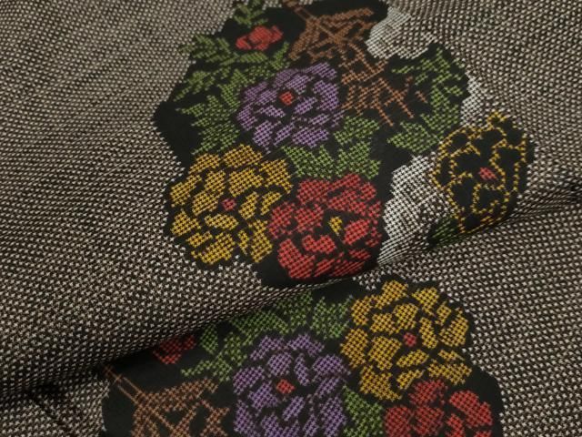 平和屋着物▽本場大島紬 単衣 7マルキ 色紙風景花文 正絹 逸品