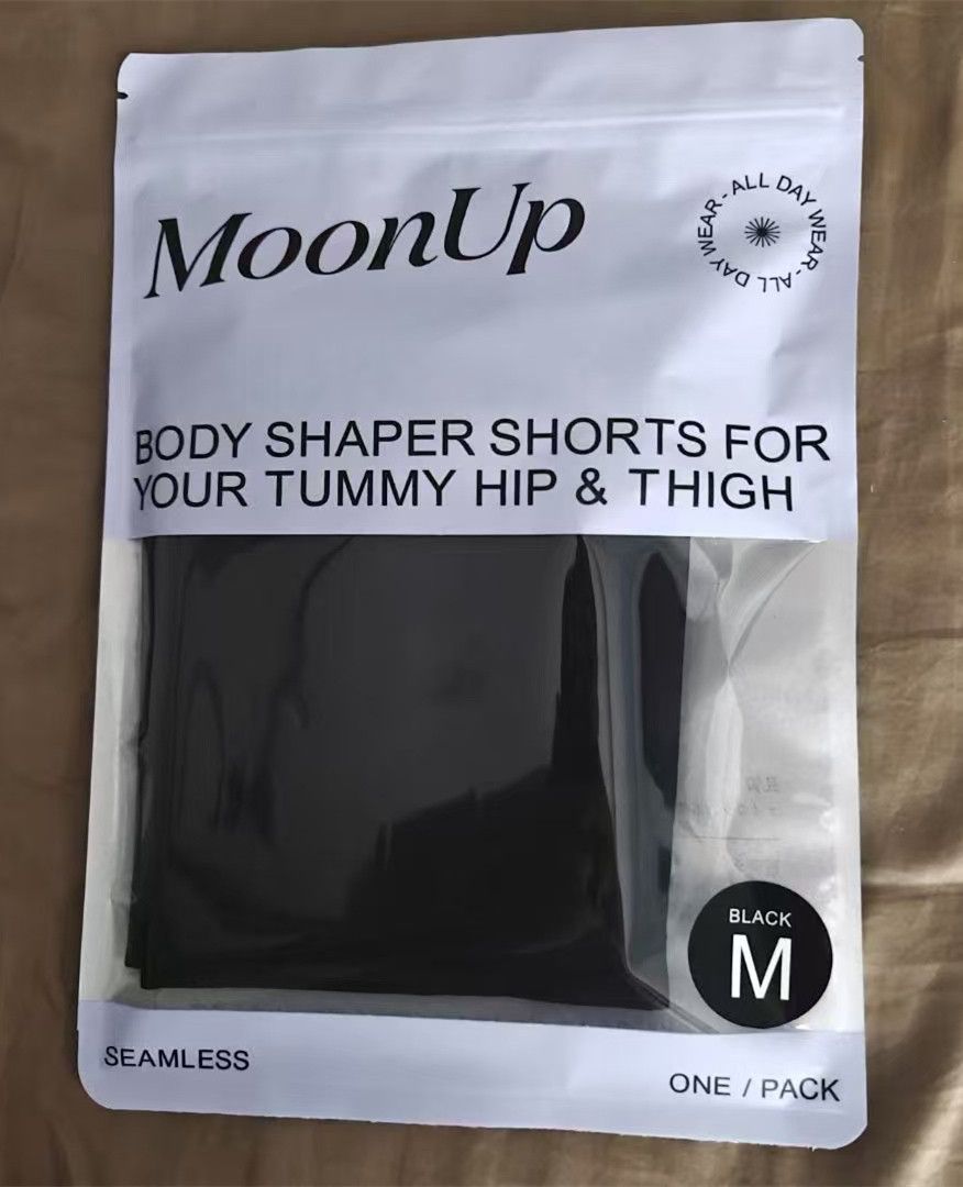 （M,1枚）新品 MoonUpショーツ ムーンアップショーツ SHORTS - メルカリ