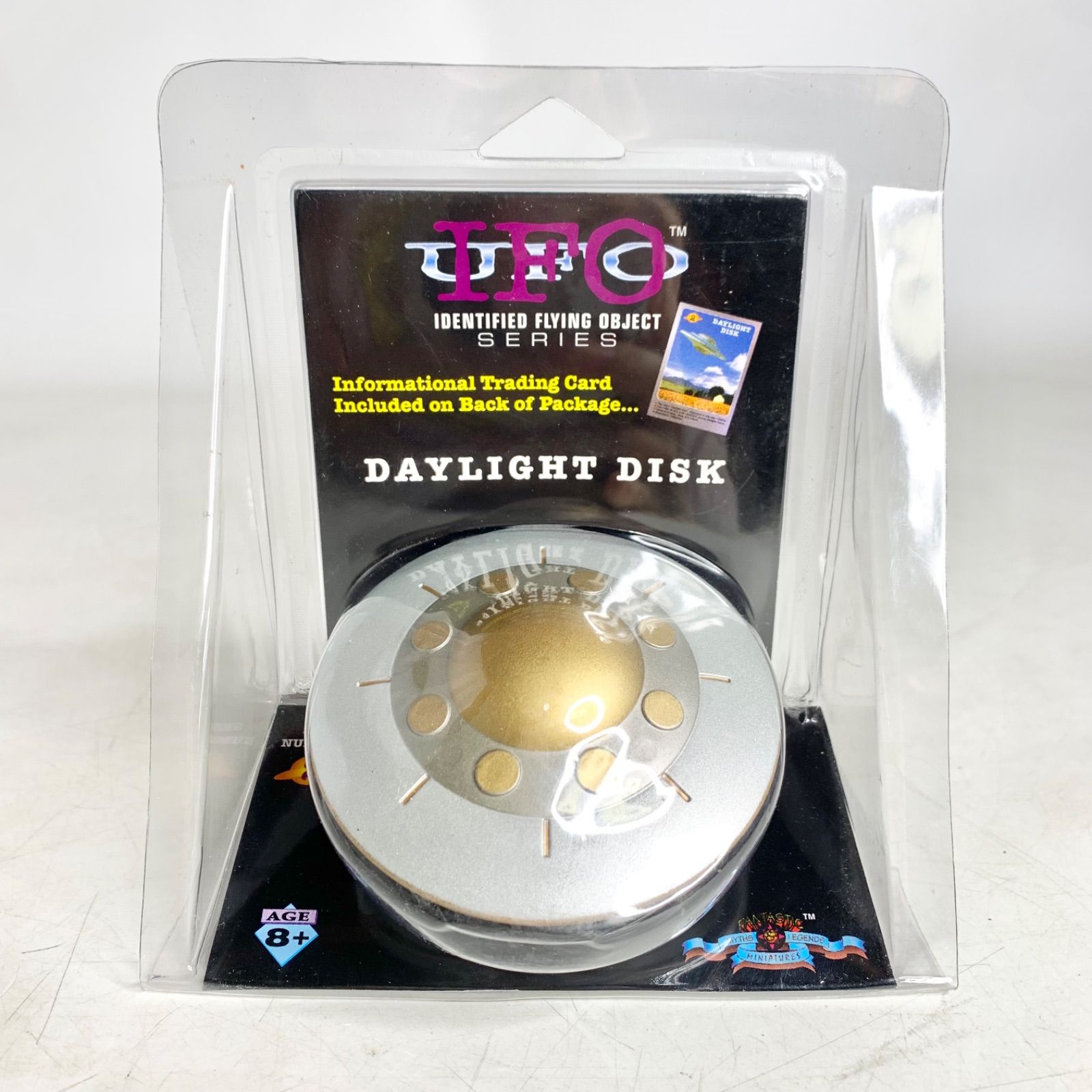 未開封 shadowbox DAYLIGHT DISK フィギュア カード付 UFO SERIES 2 ロズウェル オブジェ 1997 - メルカリ