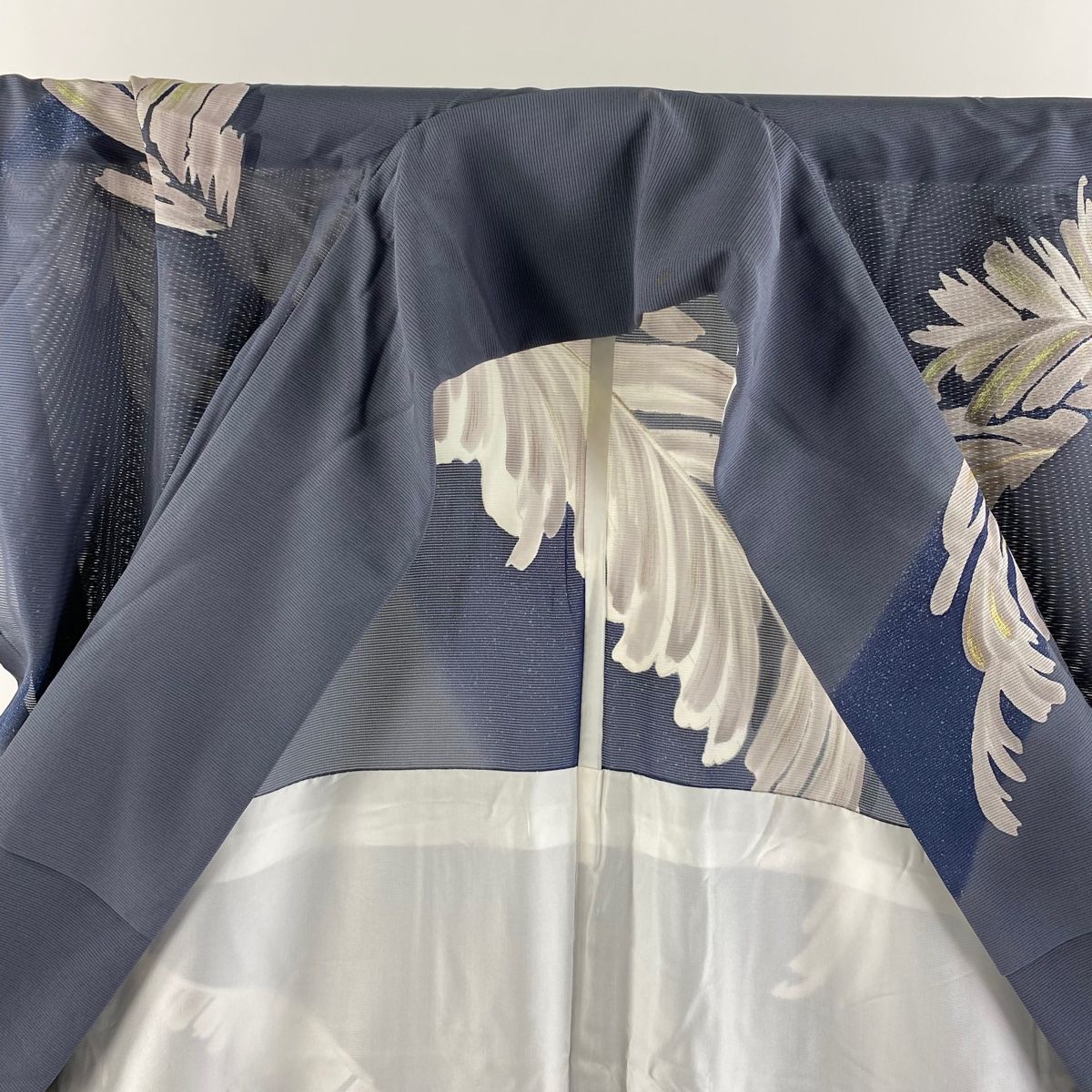 平和屋着物○銀座きしや 訪問着 駒刺繍 飛鳥草花熨斗文 金彩 正絹 逸品