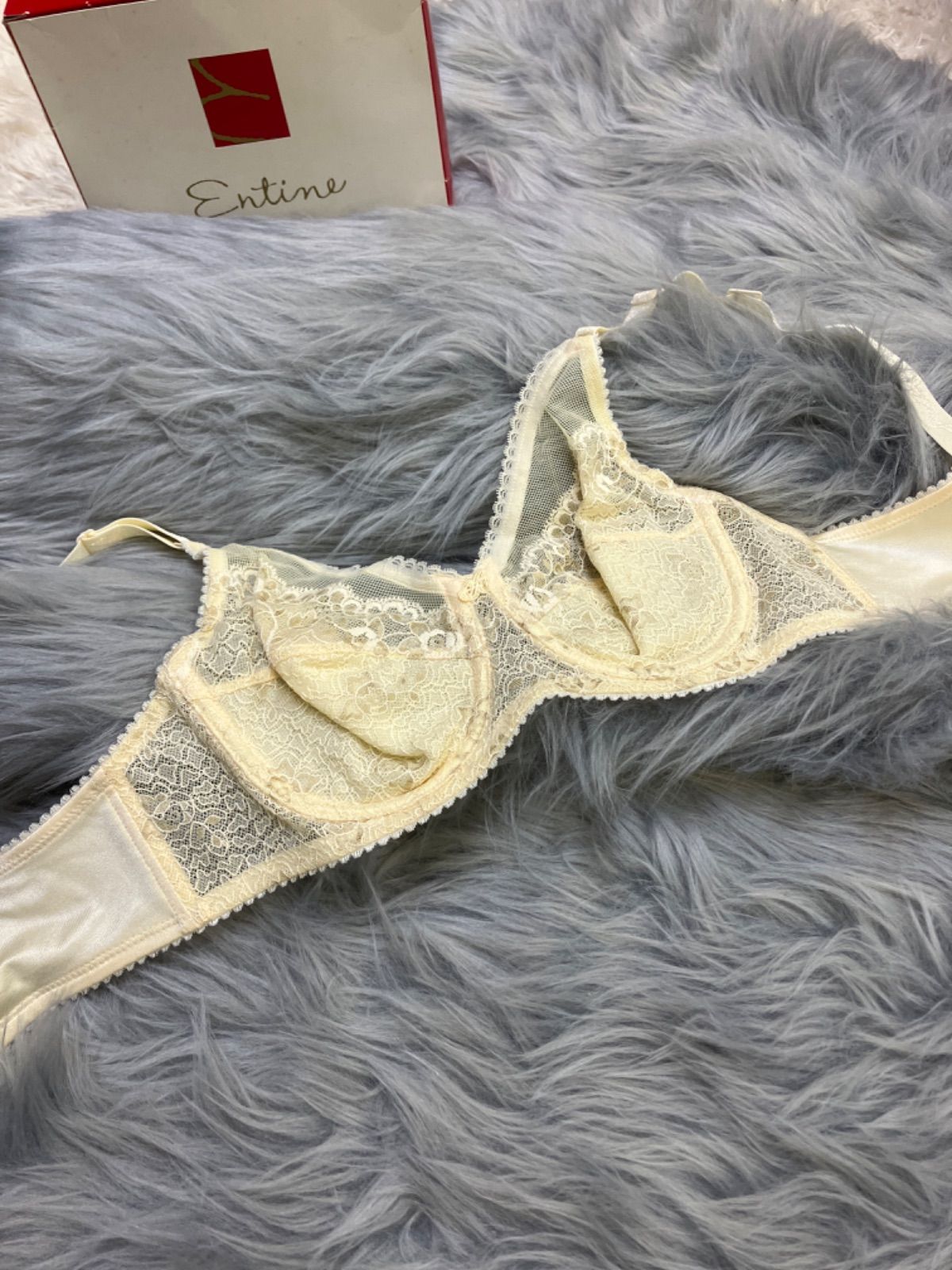 cc2661♪シャルレ♪新品♪涼しい♪総レース♪ワイヤーブラ♪A70〜♪ピンク♪FA131♪色♪サイズ♪いろいろ - メルカリ