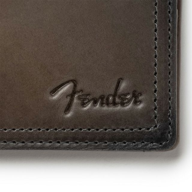 Fender フェンダー 950-502 (グレー) 二つ折り財布 本革 国産レザー