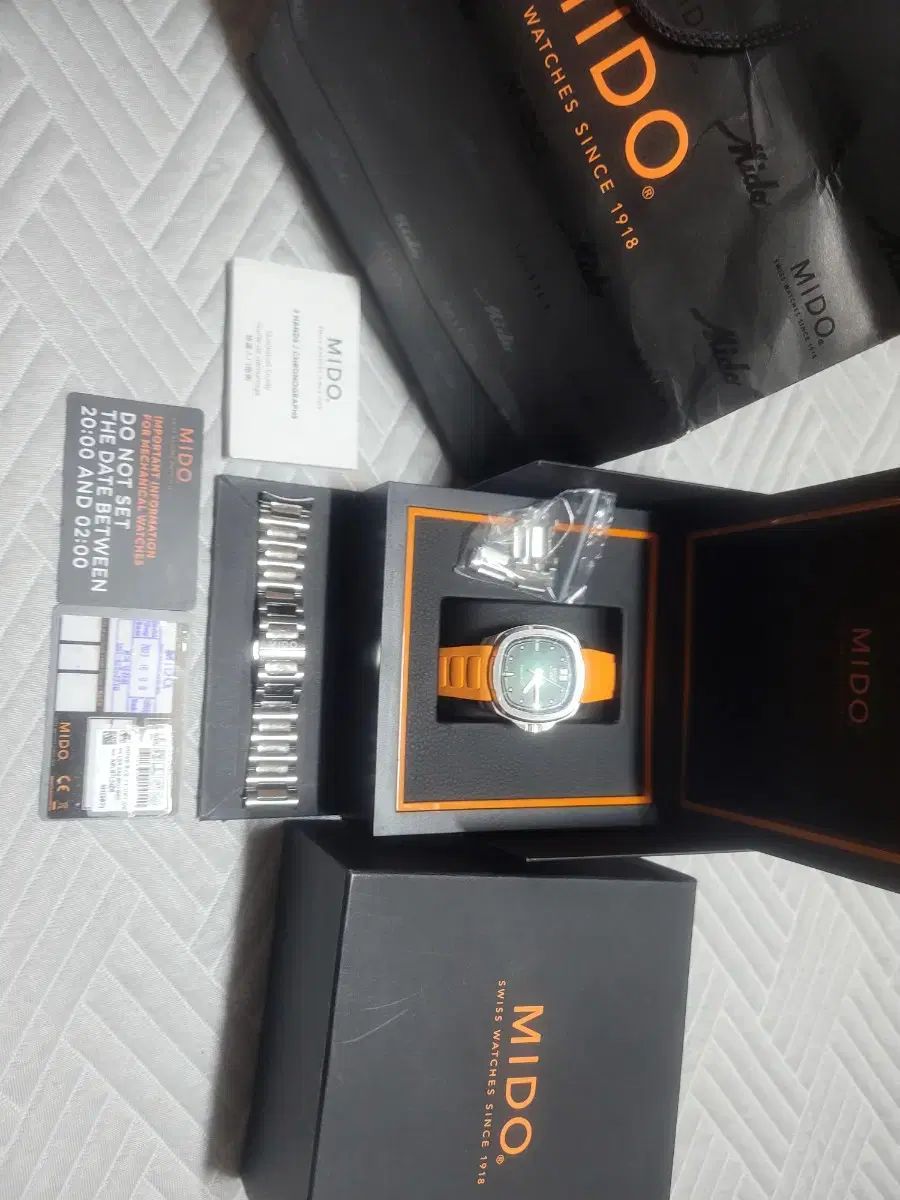 【雷市場（ポンジャン）商品韓国直送】 MIDO(ミドー) tv マルチポート 緑文字盤 - メルカリ