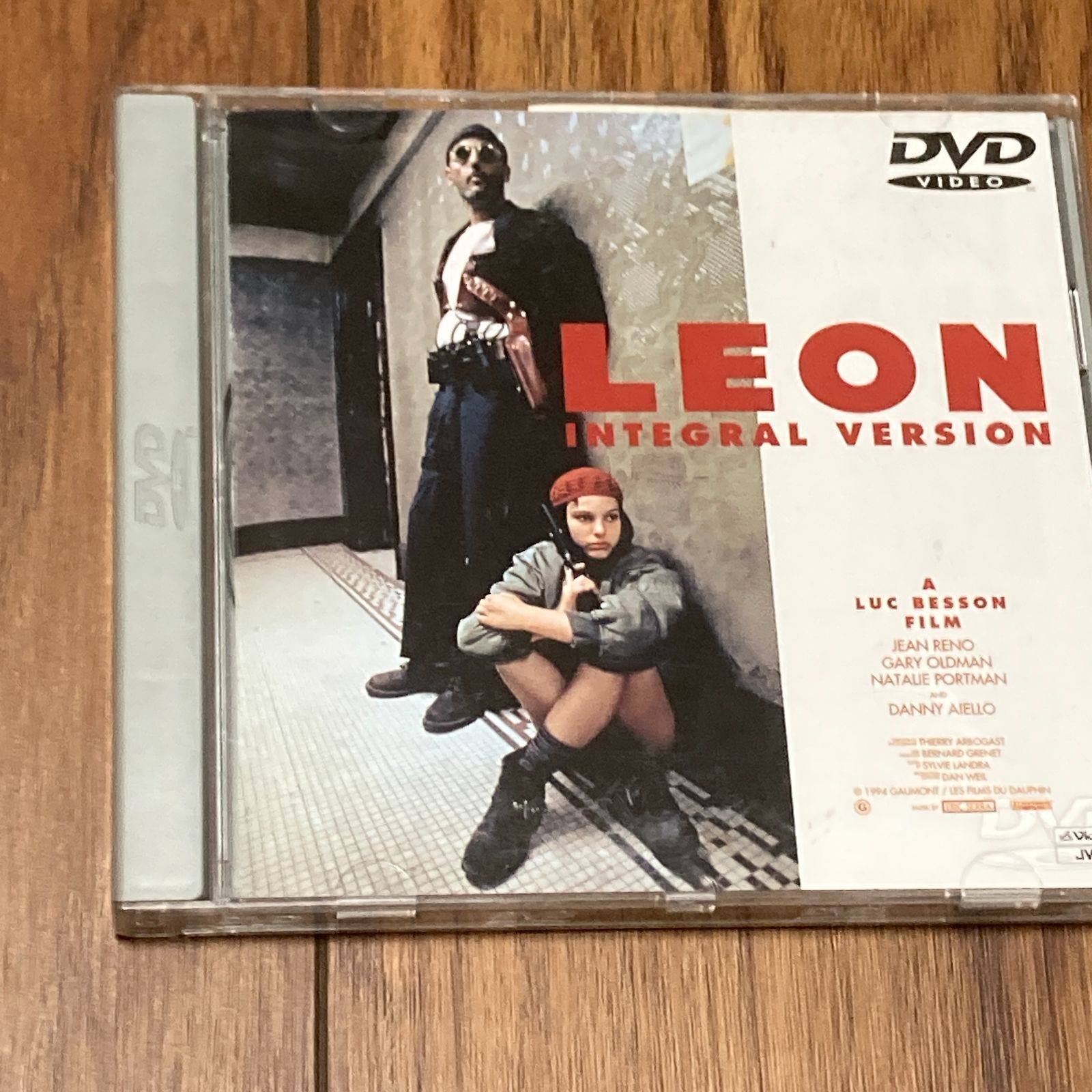 中古DVD レオン 完全版 leon integral version リュック・ベッソン - メルカリ