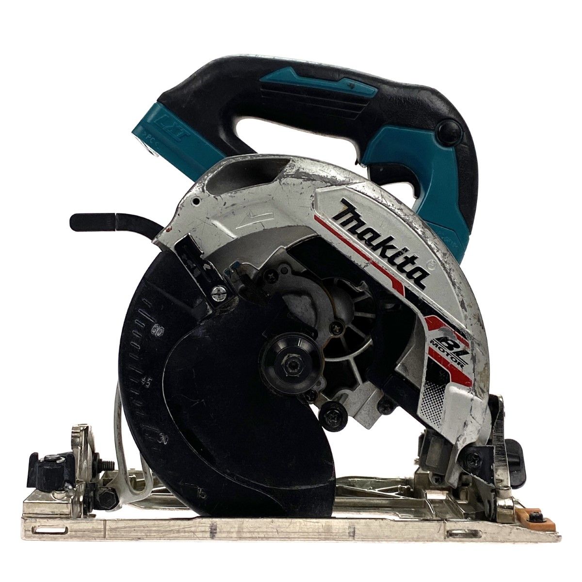 ##MAKITA マキタ 18V 165mm 充電式マルノコ HS631D 本体のみ - メルカリ