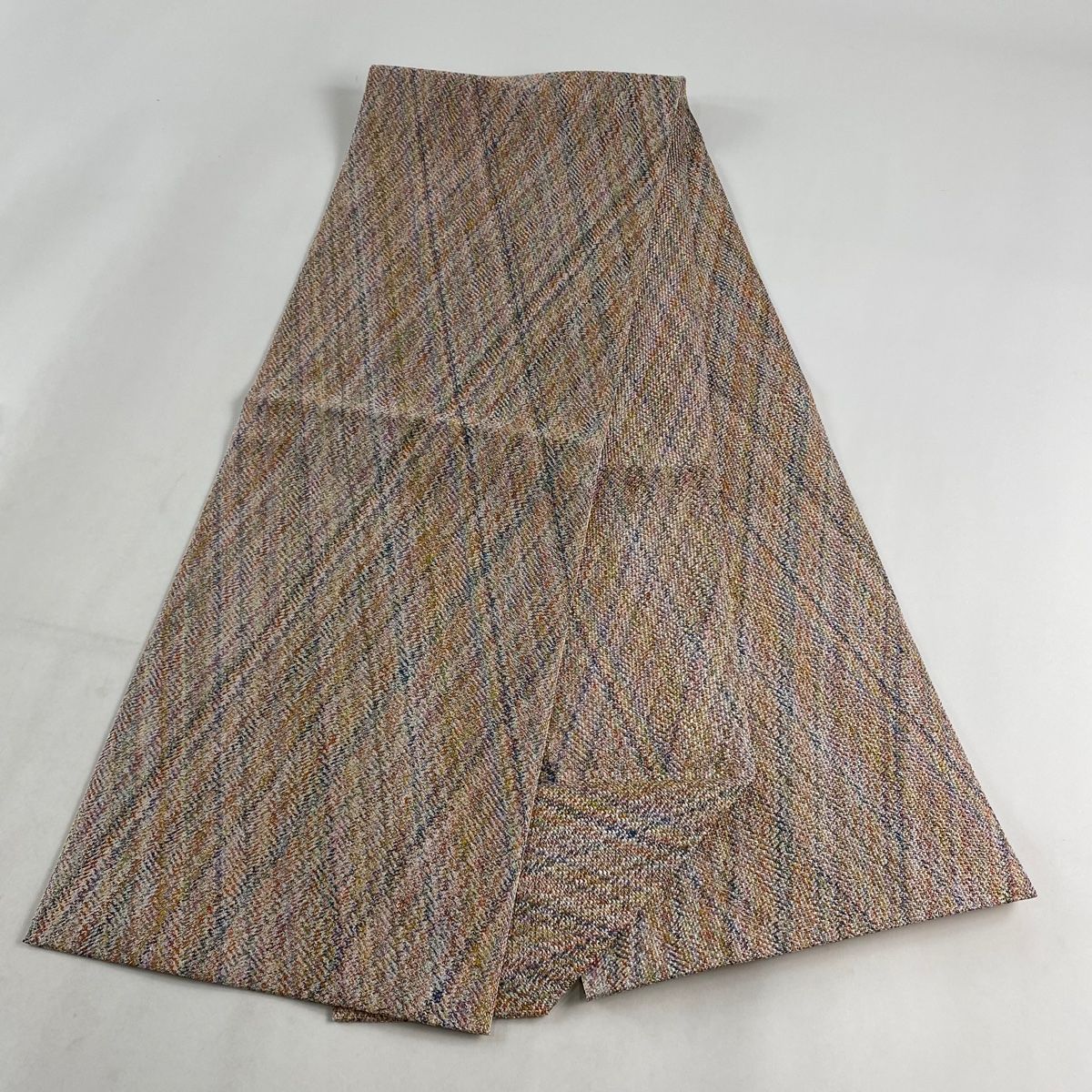 名古屋帯 美品 秀品 八寸名古屋帯 松葉仕立て 幾何学 銀糸 名古屋帯 美品 秀品 八寸名古屋帯 松葉仕立て 幾何学 銀糸