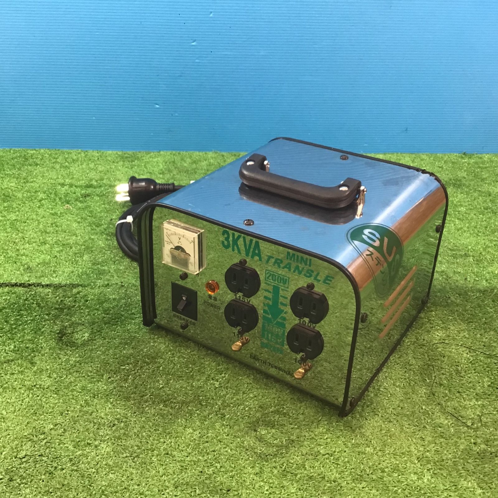 〇ハタヤ(HATAYA) ミニトランスル 降圧型 単相200V→100・115V 3.0KVA LV03CS 変圧器【岩槻店】 - メルカリ