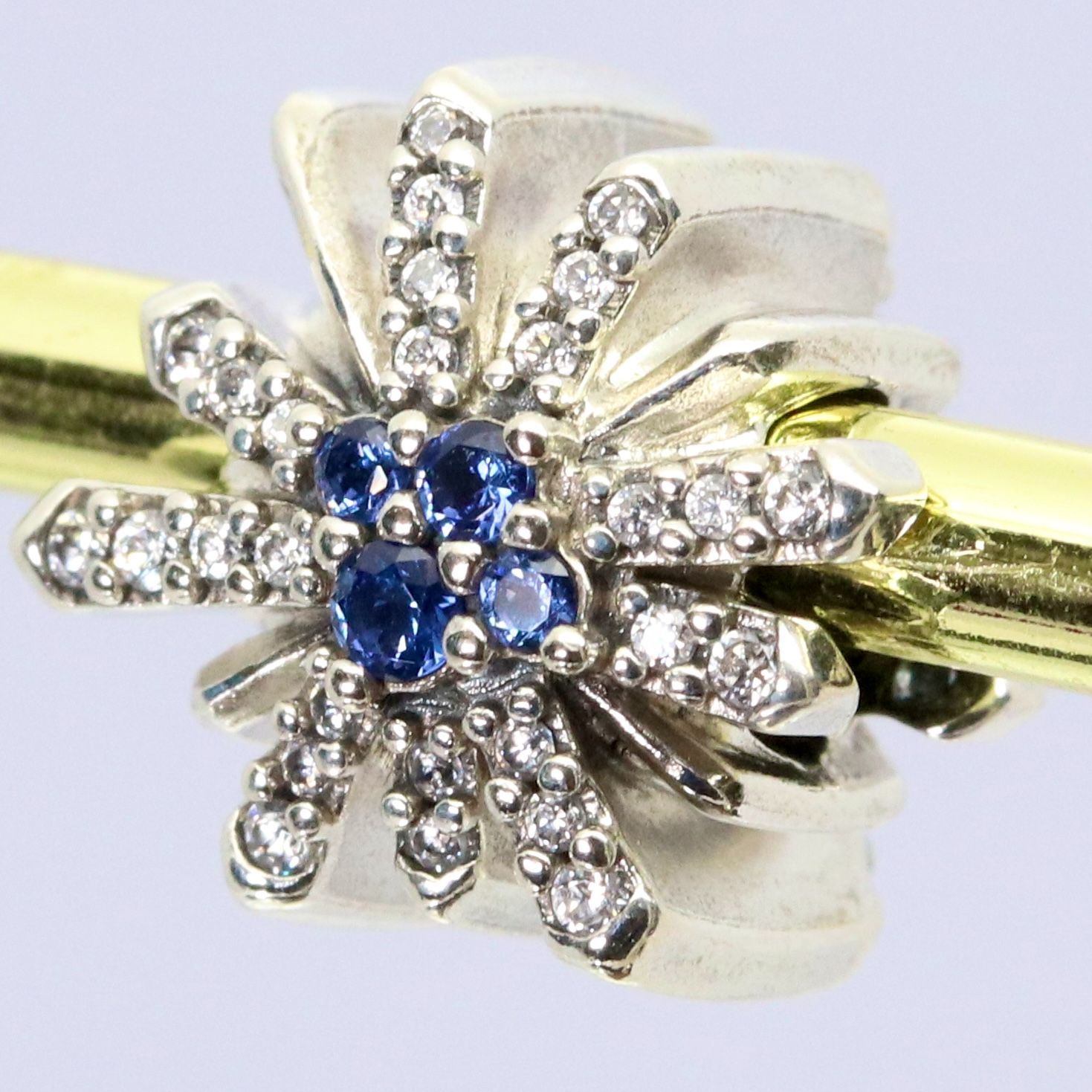 パンドラ ダズリング ファイヤーワークス PANDORA/24-2311S - メルカリ