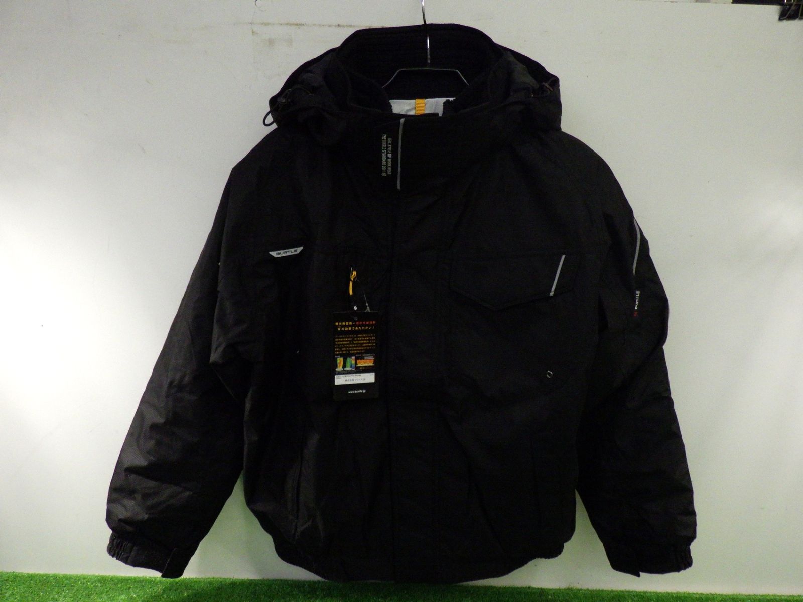 開封のみ BURTLE バートル 防寒ジャケット 大型フード付 7210 ブラック Lサイズ ブルゾン 未使用 - メルカリ