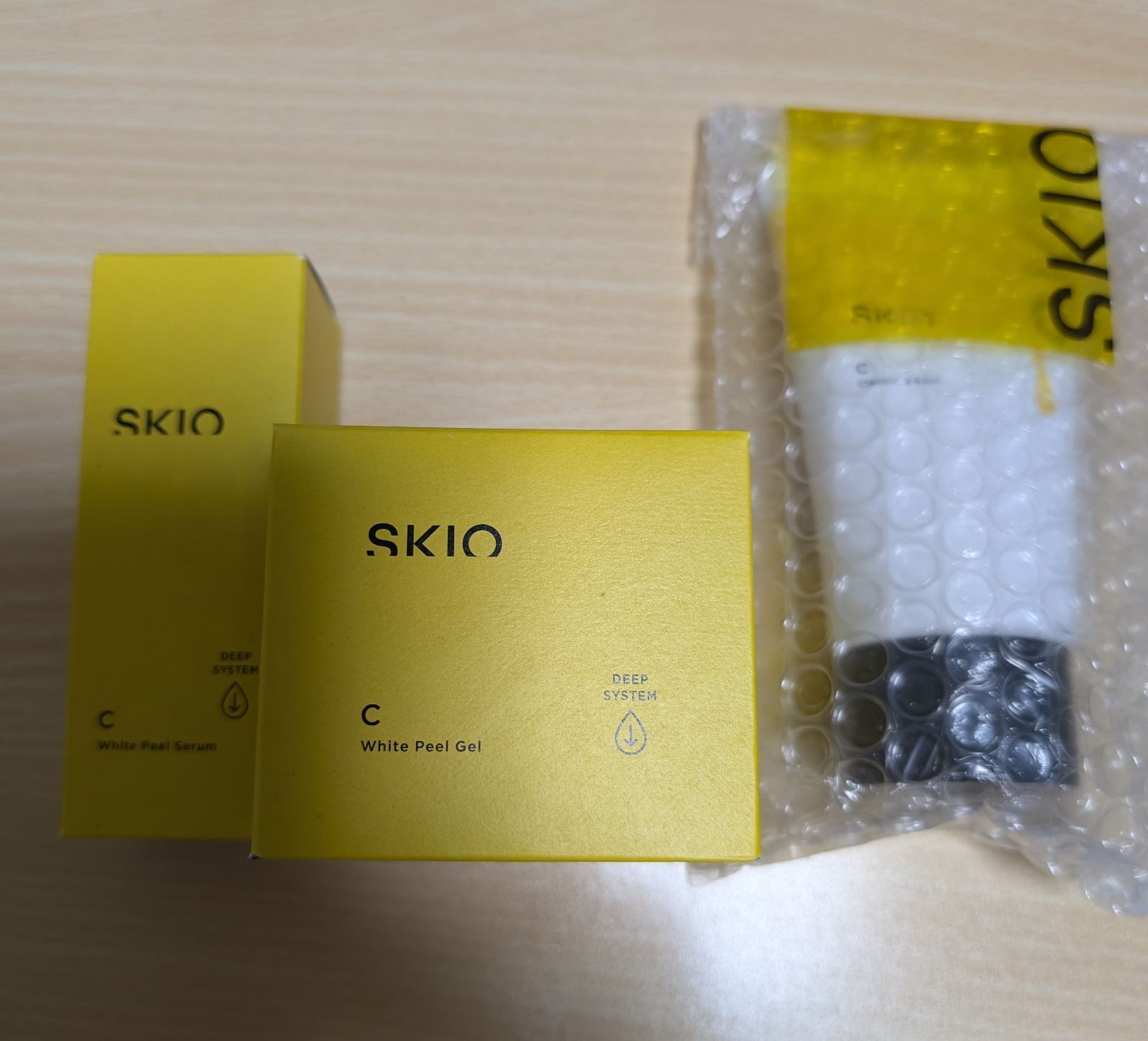 SKIO VCホワイトピールセラム、ピールゲル、クレンジングバーム スキオ - メルカリ