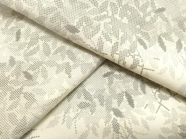 平和屋着物●本場大島紬　白大島　9マルキ　草葉文　正絹　逸品　DAAS2346tw 平和屋着物○本場大島紬 白大島 9マルキ 草葉文 正絹 逸品 DAAS2346tw