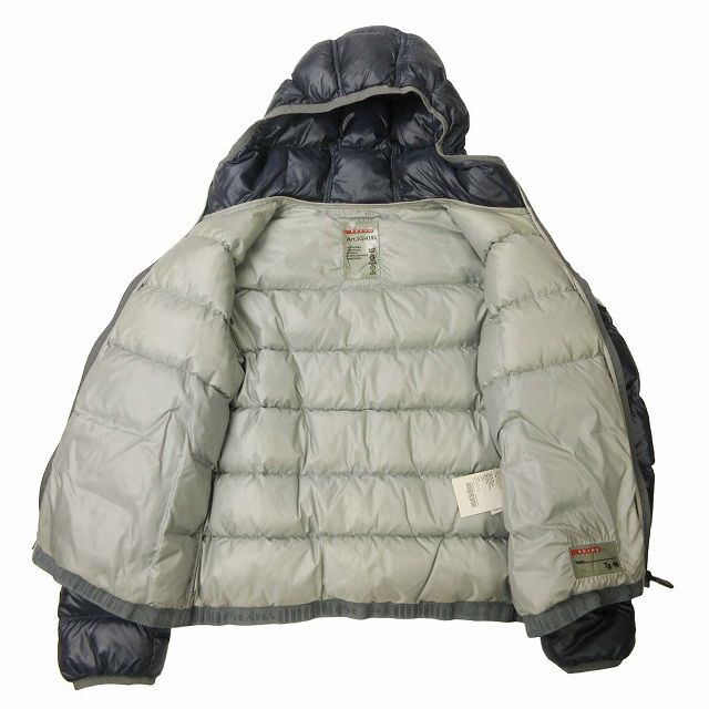 2012年製 プラダスポーツ PRADA SPORT ショート丈 ダウン 2012年製 プラダスポーツ PRADA SPORT ショート丈 ダウン