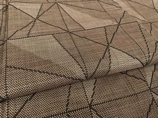 平和屋着物○本場大島紬 純泥染 手織 一元7マルキ 格子 証紙付き