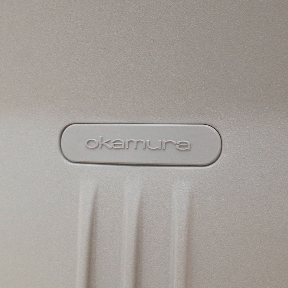 オカムラ okamura CG-R CN45GR FM36 肘付きオフィスチェア ブルー 事務椅子 デスクチェア パソコンチェア 布張り EG17024 中古オフィス家具 - メルカリ