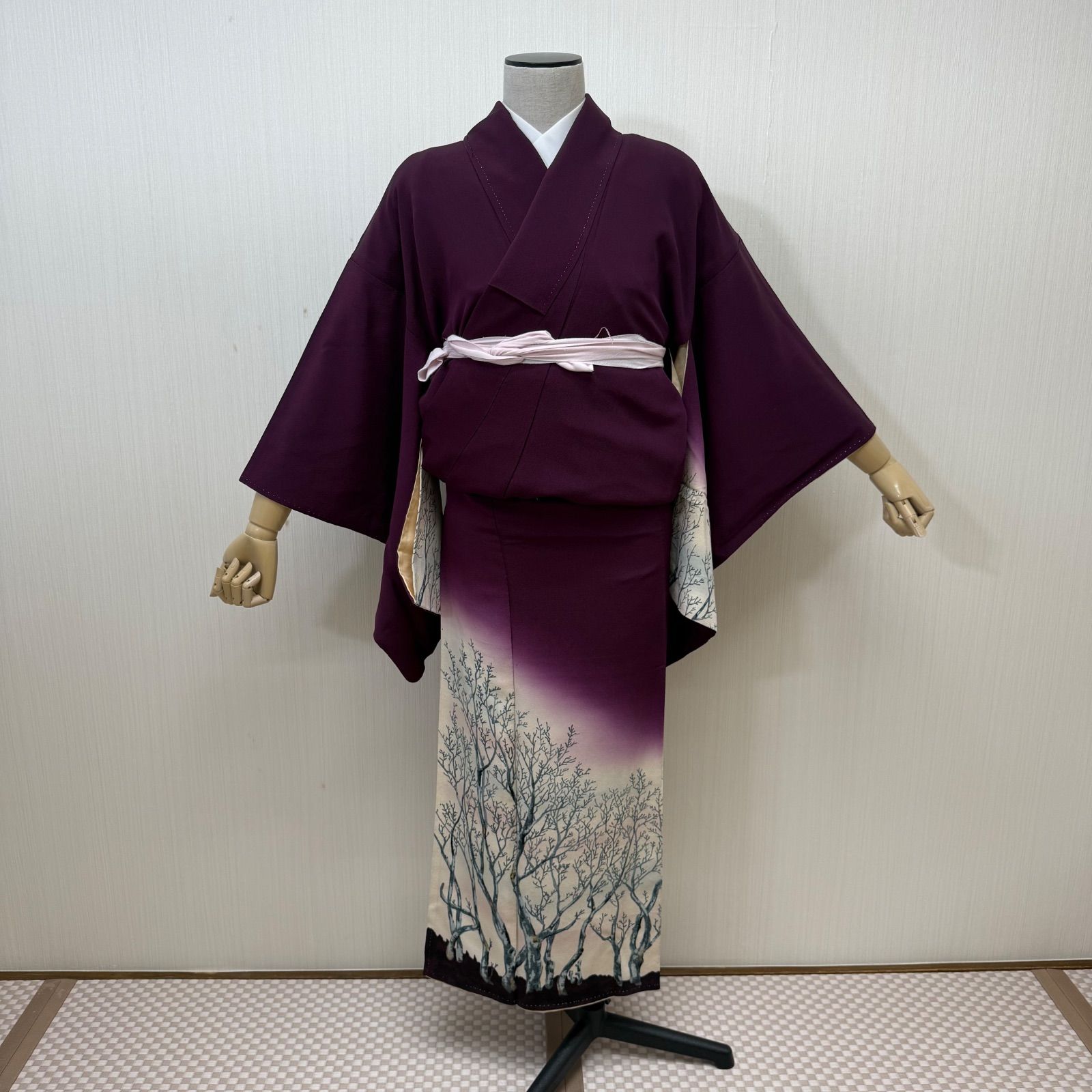 平和屋着物●訪問着　友禅　作家物　遠山重ね花文　暈し染め　正絹　逸品　AABA0340zg 平和屋着物○訪問着 友禅 作家物 遠山重ね花文 暈し染め 正絹 逸品