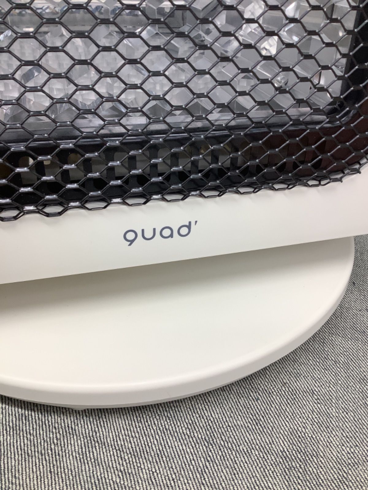 AL YT25012007 ≪中古品≫ QUADS 省エネリフレクトストーブ - メルカリ