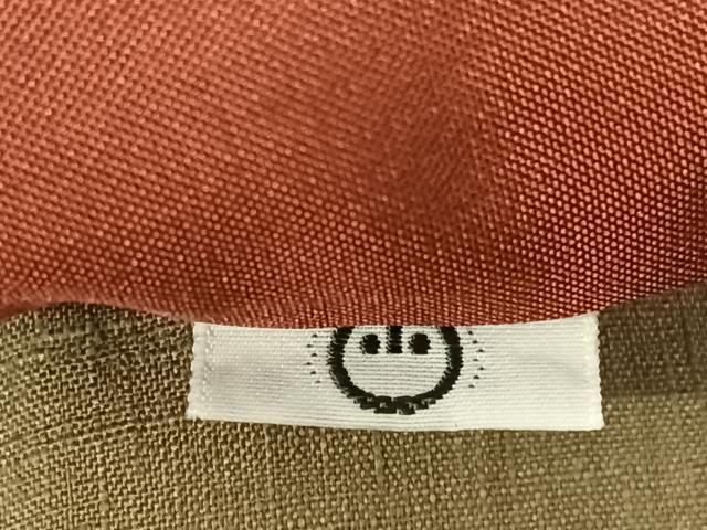 平和屋着物○本場結城紬 重要無形文化財 100亀甲 草花文 飛び亀甲柄