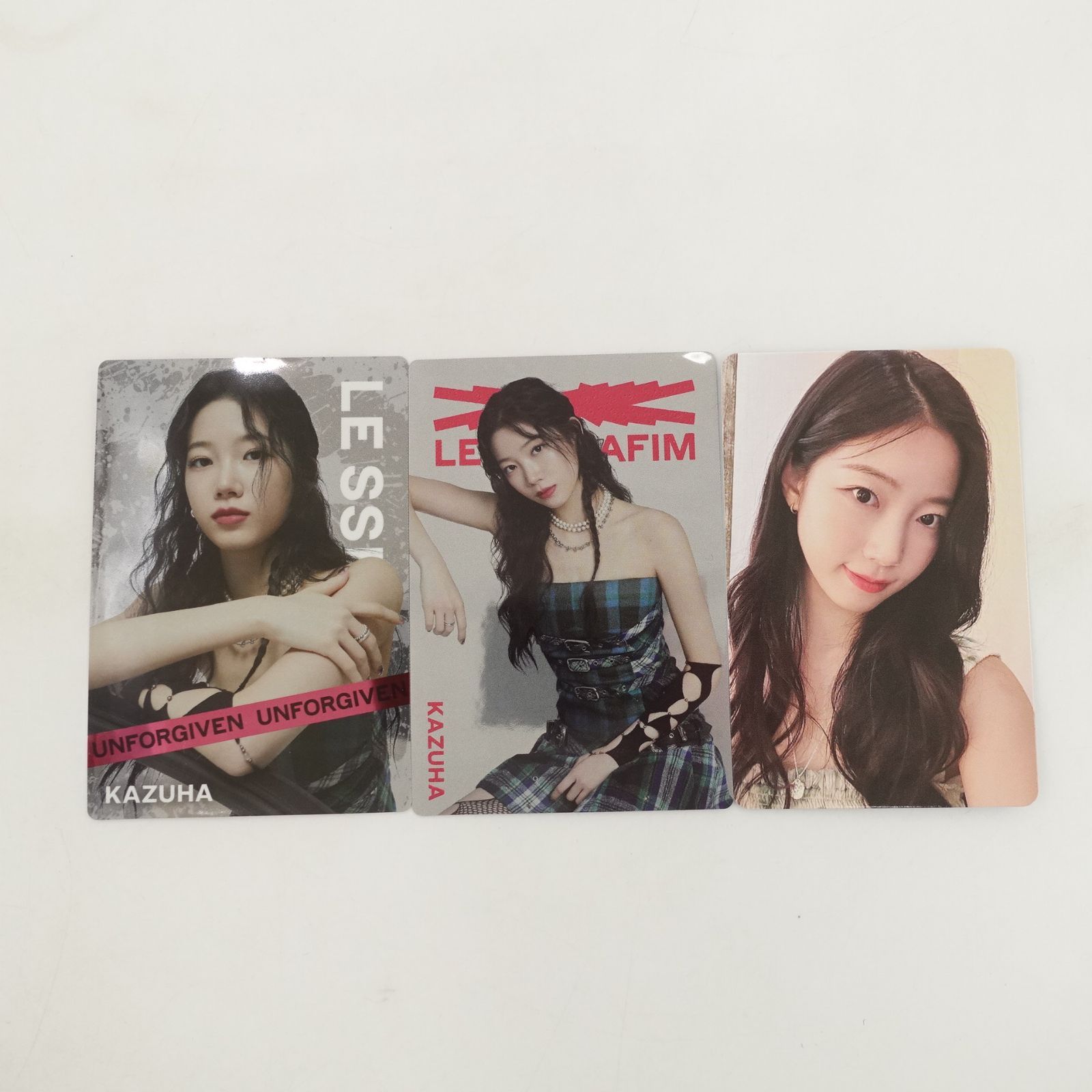 LE SSERAFIM カズハ LENIVERSE PHOTOBOOK : FIMbidi-Bobbidi-Boo 写真集 封入 トレカ フォト カード KAZUHA ルセラフィム - メルカリ