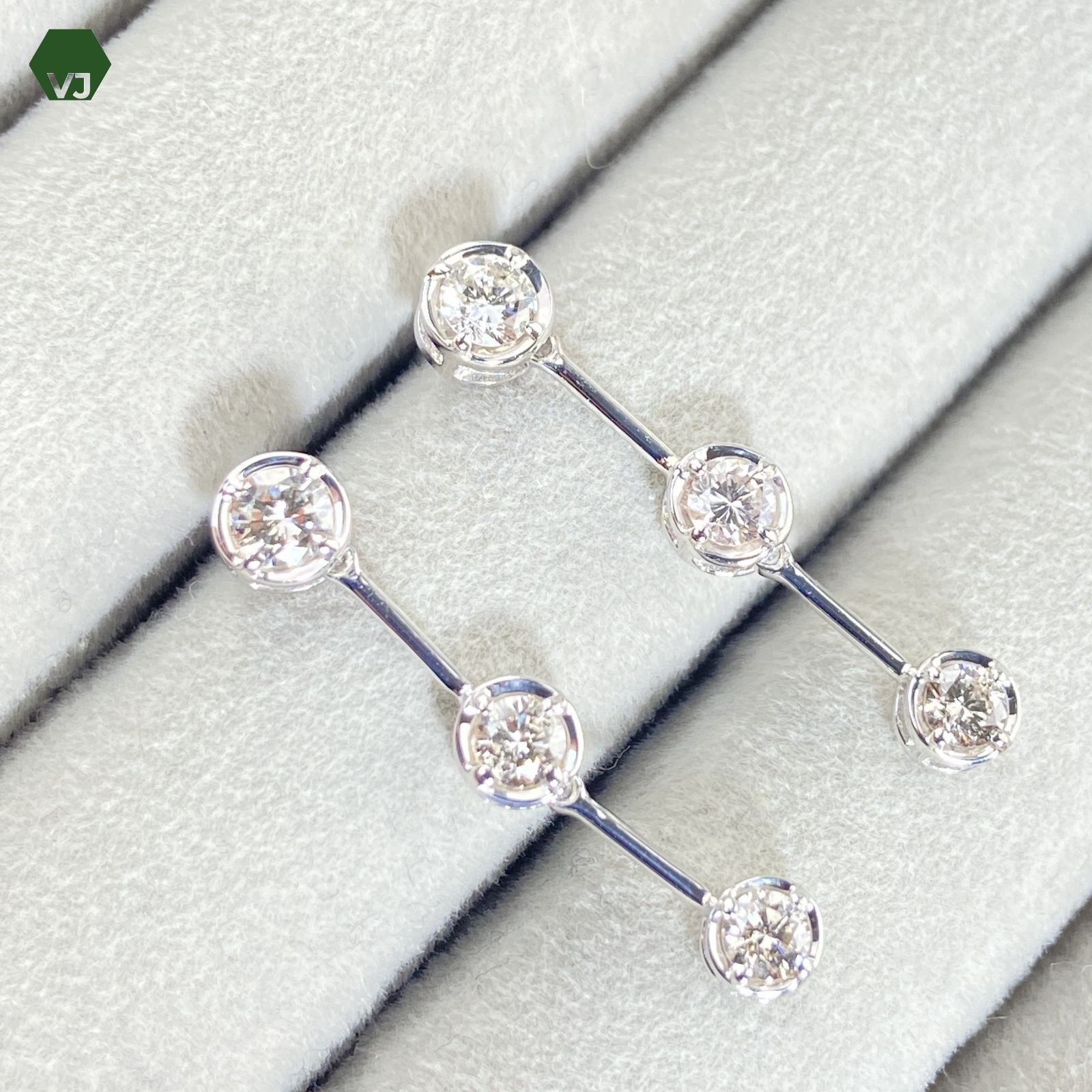 【17-22】ダイヤモンド ピアス D0.62ct【中古】【K18WG】★By vivid-J - メルカリ