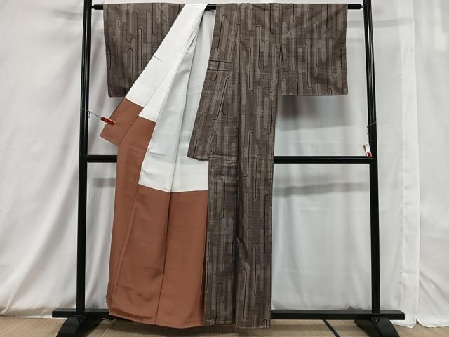 平和屋着物○本場大島紬 9マルキ エ霞文 正絹 逸品 CAAU2248yc