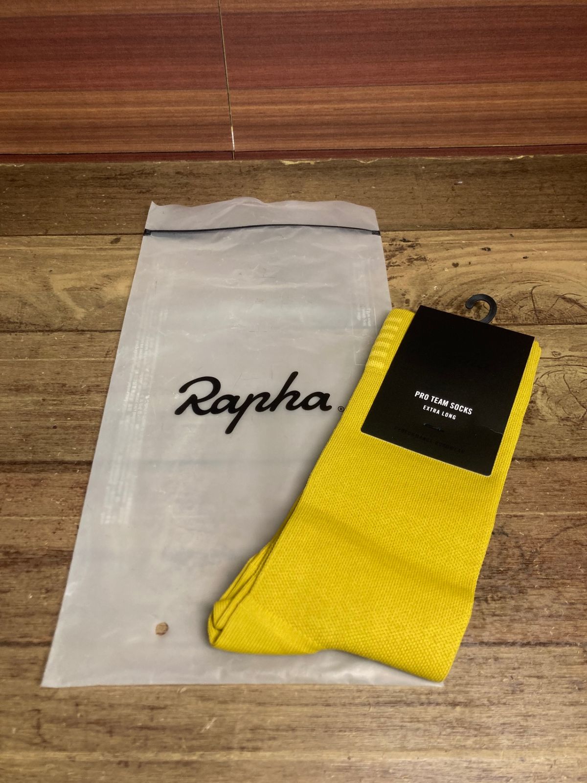 IF106 ラファ Rapha PRO TEAM SOCKS-EXTRA LONG サイクルソックス カーキ S - メルカリ