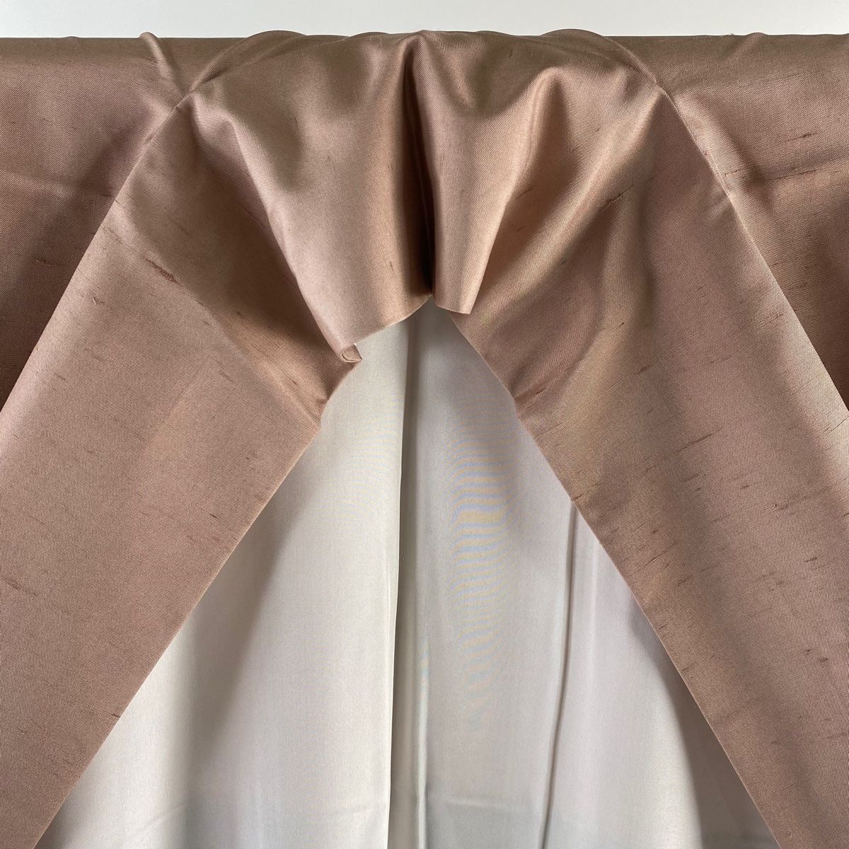 平和屋着物○本場大島紬 京風景草木文 カネトク謹製 証紙付き 正絹 逸品