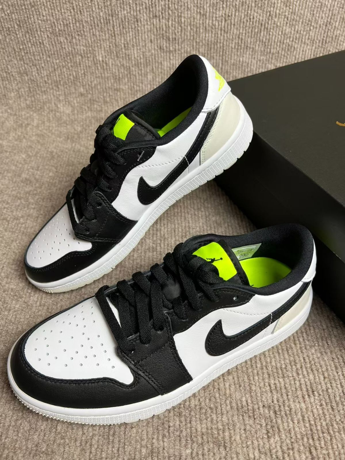 Nike ナイキ エアジョーダン1 ロー ゴルフ ファントム/ボルト ナイキ DD9315-108 メンズ スニーカー ランニングシューズ ...