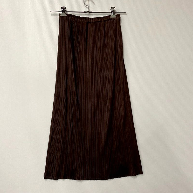 中古品】PLEATS PLEASE プリーツプリーズ ISSEY MIYAKE イッセイ 中古品】PLEATS PLEASE プリーツプリーズ ISSEY MIYAKE イッセイ